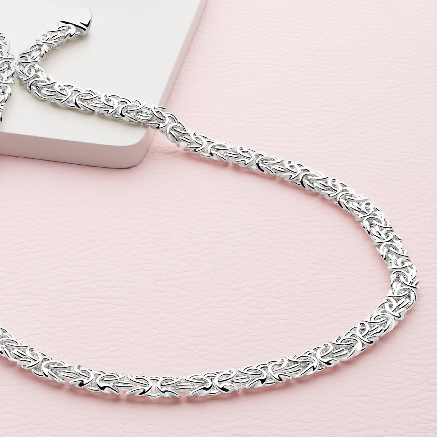 Vicenza Chain – Silver by Mail