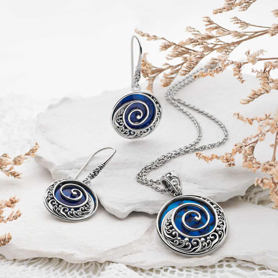 Isha Wave Necklace – Silver by Mail