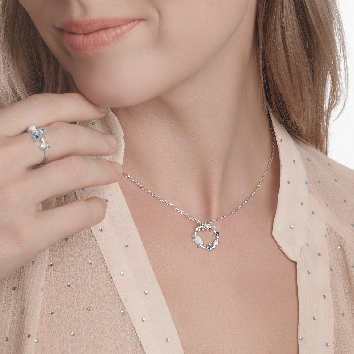 Ocean Wreath Chain – Silver by Mail