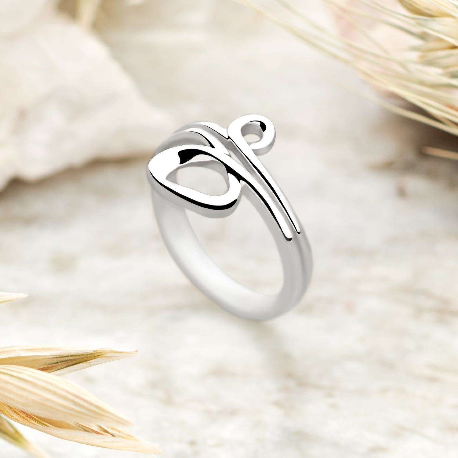 Petit Streamer Ring | Gift Finder | R2313 – Silver by Mail